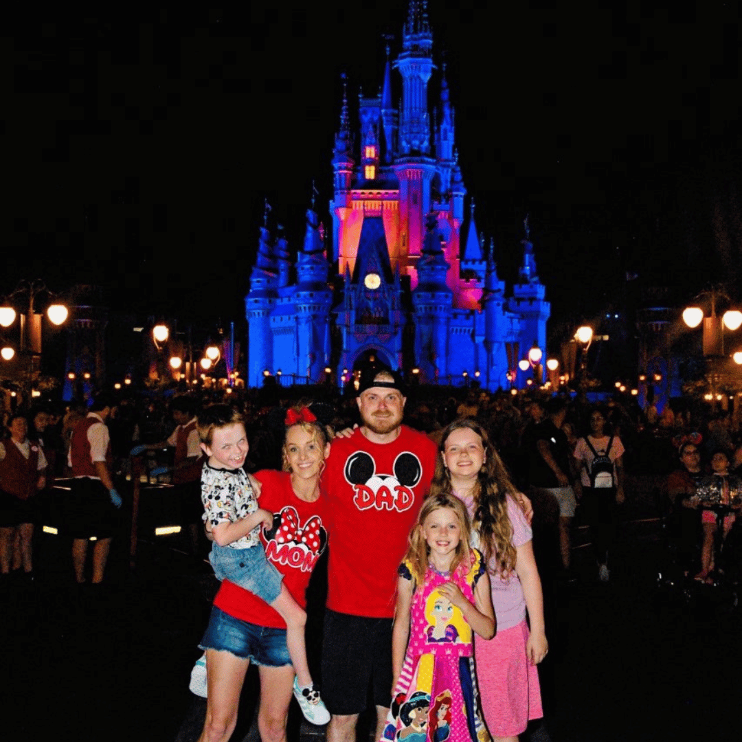 Bennett Enjoys Family Time in Disney - Sunshine Foundation